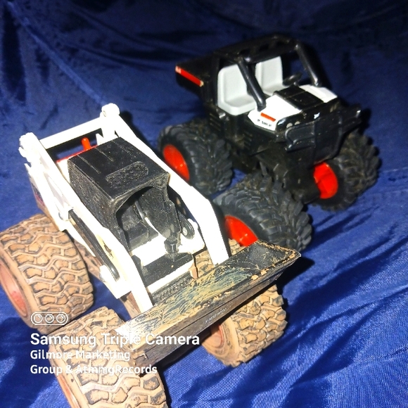 ERTL | Toys | Bobcat 4x4 And S85 Die Cast Set | Poshmark